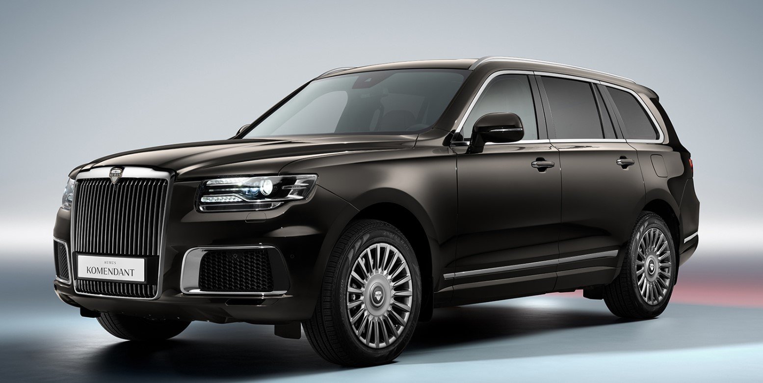 Мантуров пообещал, что новые модели Aurus с 2025 года станут доступнее