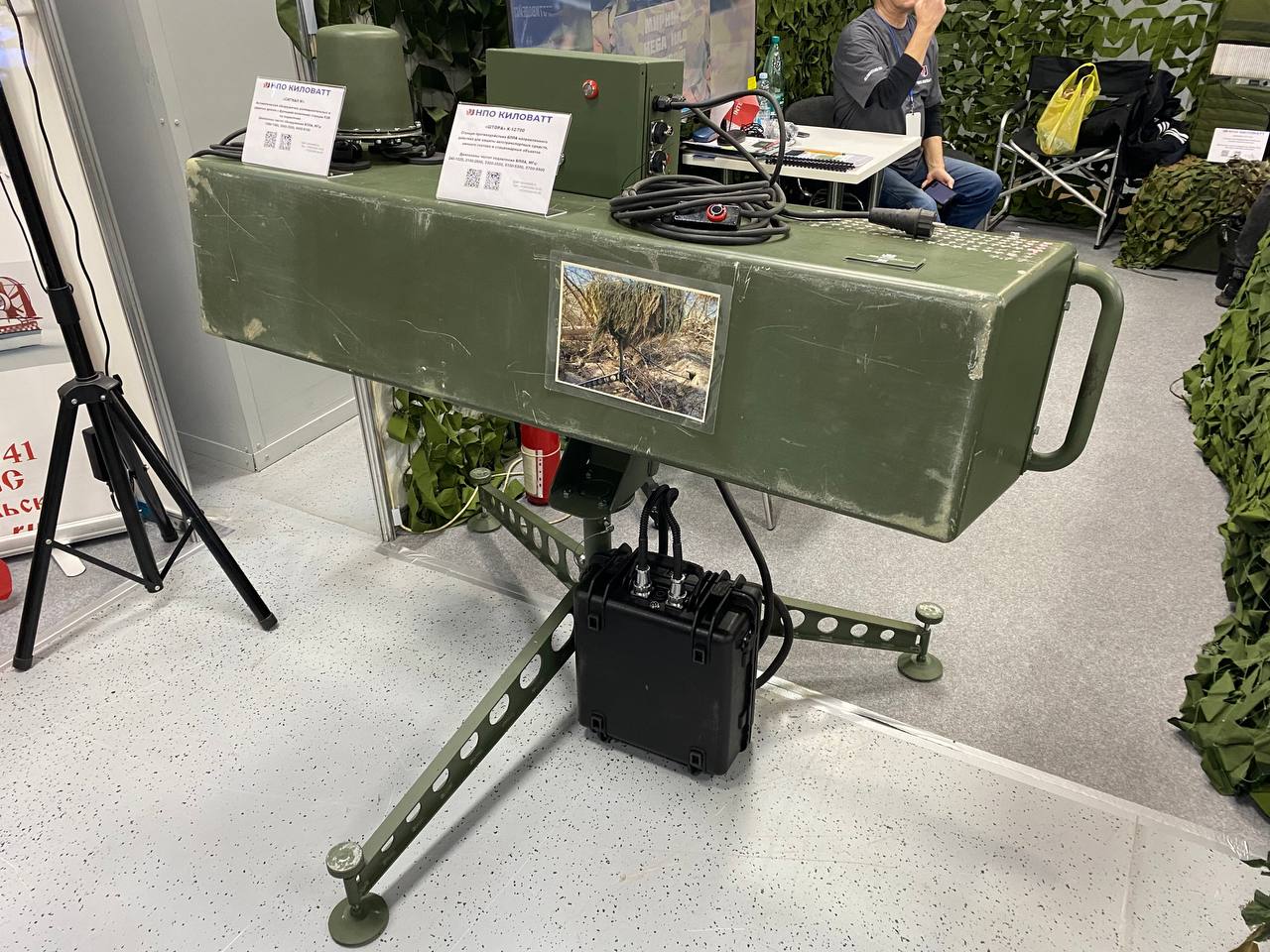 Powerful "Shtora" K-12/700 EW station from NPO "Kilovatt" shown in Moscow