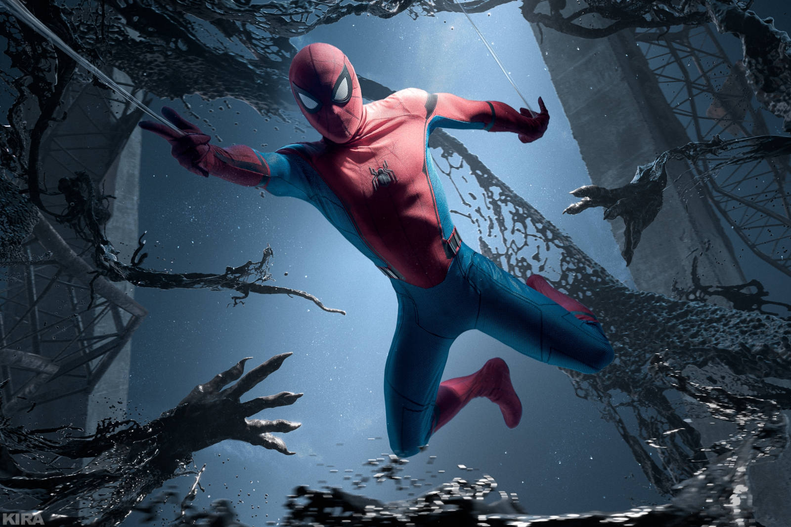 Meeting Venom: Cosplayer Brings Marvel’s Spider-Man to Life