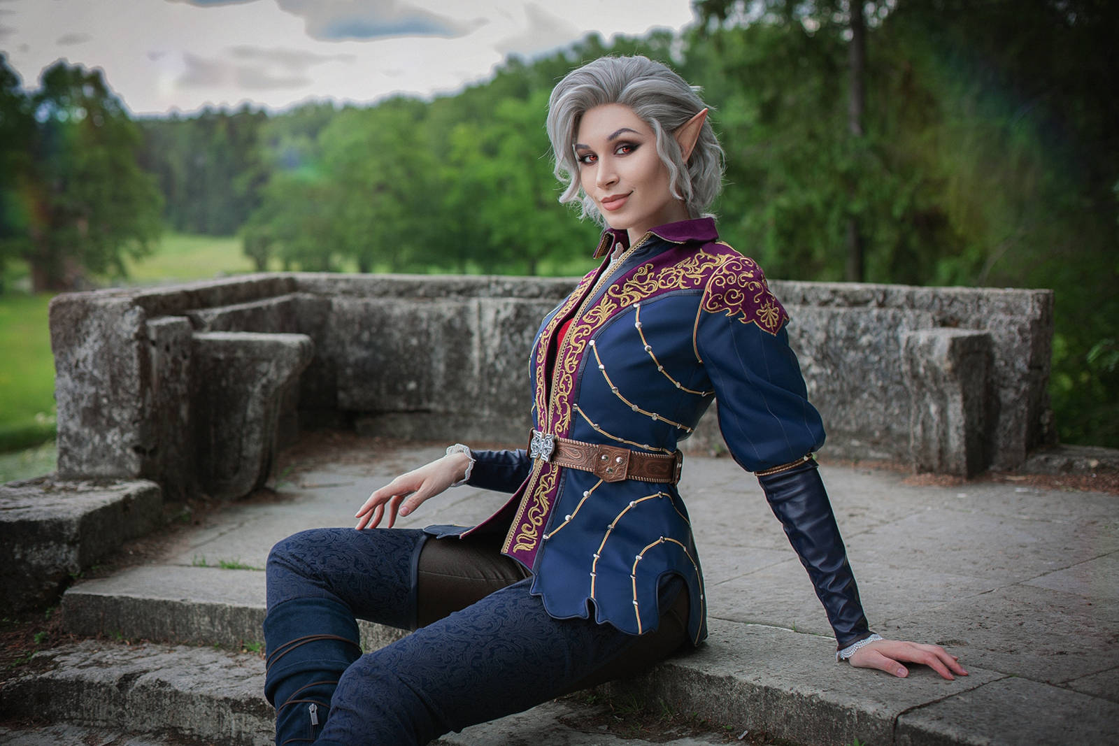 Blond Bloodsucker: Fan Shows Off Astarion Cosplay from Baldur’s Gate 3